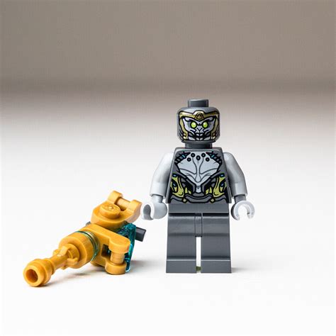 New Lego Chitauri Minifigure W Weapon Marvel The Infinity Saga 7618