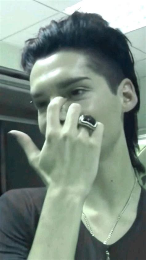 Bill Sin Maquillaje ️‍🩹 Celebridades Bonitos Chicos Famosos Famosos Divertidos
