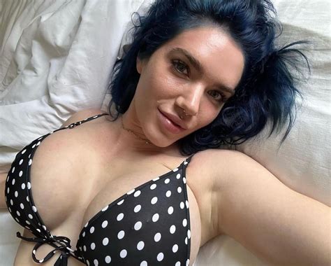 Lizbeth Eden R Jerkofftoceleb