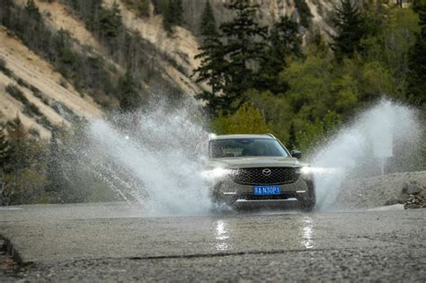 马自达“掀桌子”了！cx 50行也25l不到18万，顶配20万出头 Mazda Cx 50 官网 马自达 Cx 50 爆款文章长安马自达