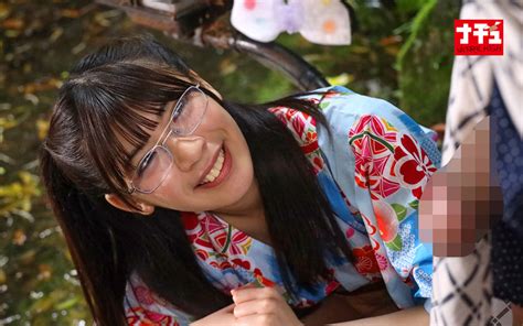 温泉客が居ても浴衣の中の抱っこsexで挿 アダルト動画 Duga