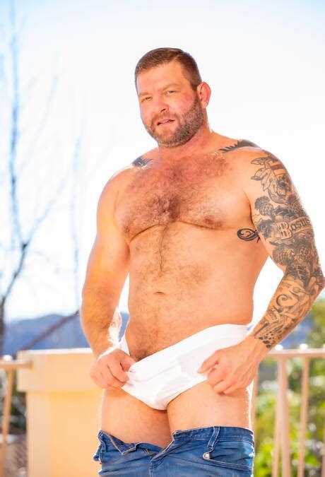 Two American Dudes Bear Colby Jansen And Strongman Nic Sahara Have Anal Sex In The Kitchen