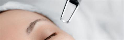 Pico Laser เทคโนโลยีที่ช่วยรักษาปัญหาผิว ให้ผิวแลดูสวยเรียบเนียน Waleerat Clinic