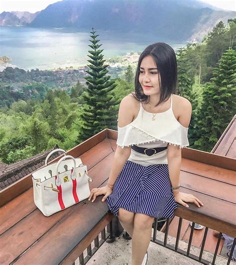 Pin On Ayu Sintya Dewi