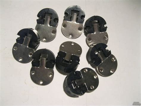 Мебелни сглобки панти и др Друга мебел Мебели за дома и офиса Варна Мебелни сглобки