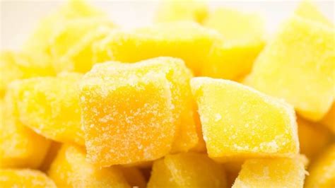 6 Light And Refreshing Recipes Using Frozen Mango Chunks Justmexicanfood