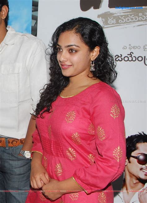 Nithya Menon Actress Photo Image Pics And Stills