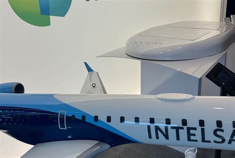 Intelsat Shares Color Around Multi Orbit Aero Esa Work Runway Girlrunway Girl