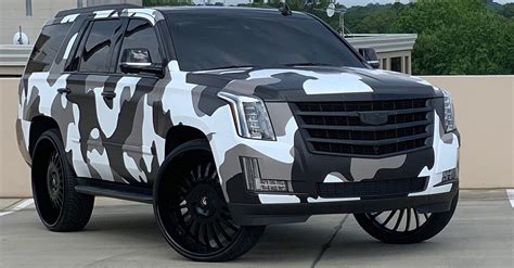 15 Sick Pimped Out Escalades