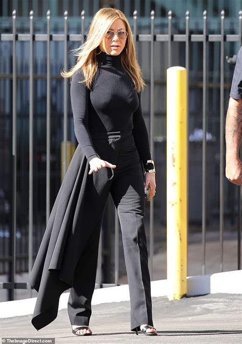 Jennifer Aniston 53 Is Seen For The First Time Since Her Father John