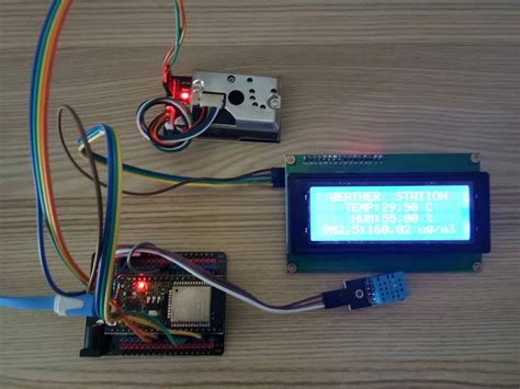 โปรเจค Esp32 วัดอุณหภูมิและความชื้น ฝุ่น Pm25 รับทําโปรเจค Arduino
