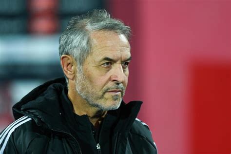 كولر يعلن تشكيل الأهلي لمباراة بيراميدز بوابة النور الاخبارية