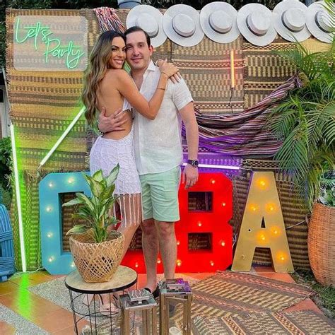 Eileen Roca Was About To Lose Her Husband Due To An Economic Crisis Archyde