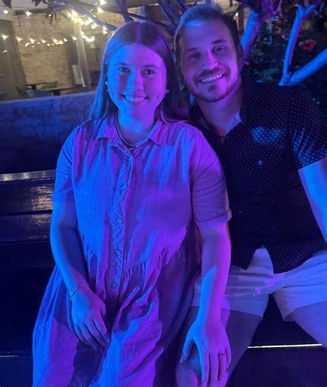 Chloe Knowles Chloe Knowlesss • Instagram Photos And Videos