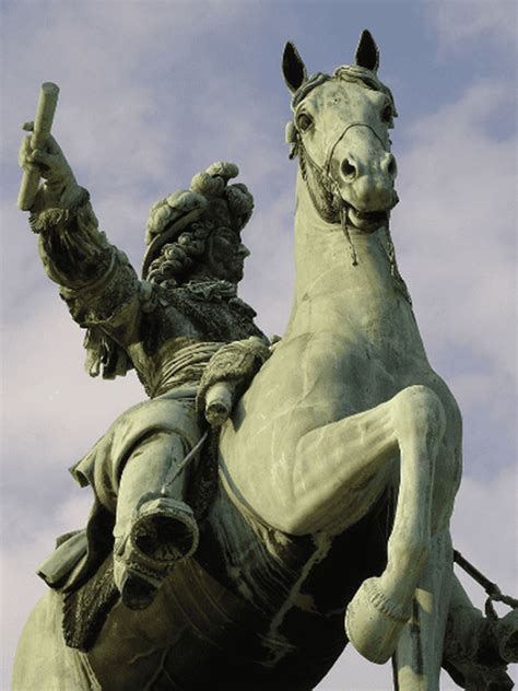 Любитель клизм и главный неряха — король Людовик Xiv