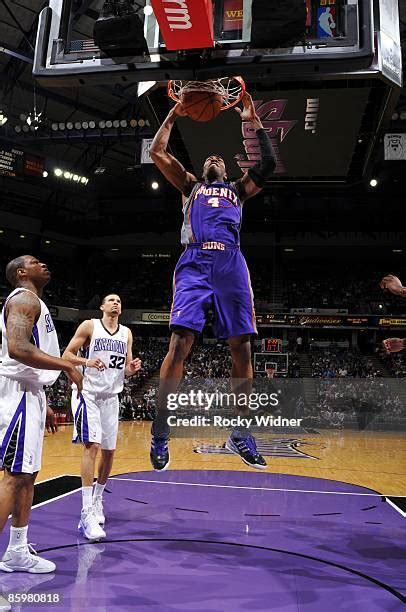 Game Stromile Swift Photos And Premium High Res Pictures Getty Images