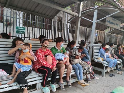 កុមារ និង ស្ត្រី ជាង ៨ ម៉ឺន នាក់ បាន ទៅពិនិត្យ និង ព្យាបាល នៅ មន្ទីរពេទ្យ គន្ធបុប្ផា ក្នុង