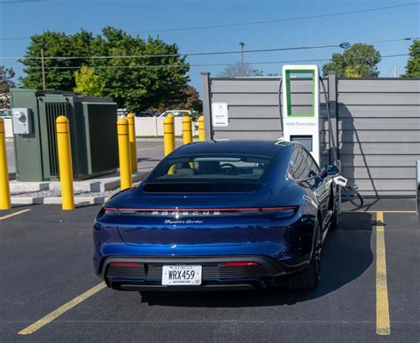 El Porsche Taycan Se Convierte En El Coche Eléctrico Que Más Rápido