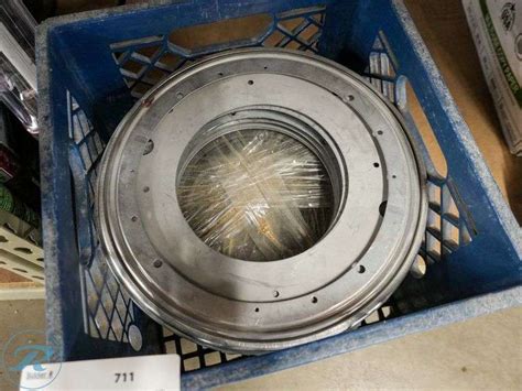 Box Of Lazy Susan Brackets Roller Auctions