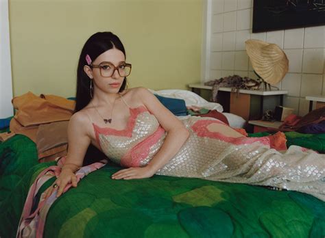 Mikey Madison Free Pics Galleries More At Babepedia