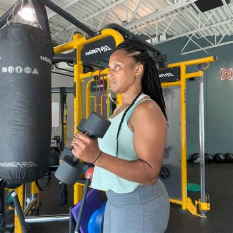 Curl Comparisons Hammer Curl Vs Dumbbell Curl • Views From Here