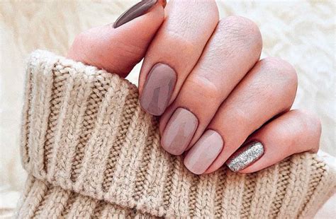 Манікюр на короткі нігті 20 фото ідей та трендів 2022 Новости Section Ukr Net