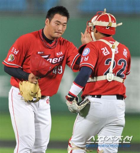 포토 김진우 무서운 상훈이형 오늘 나 잘했어요