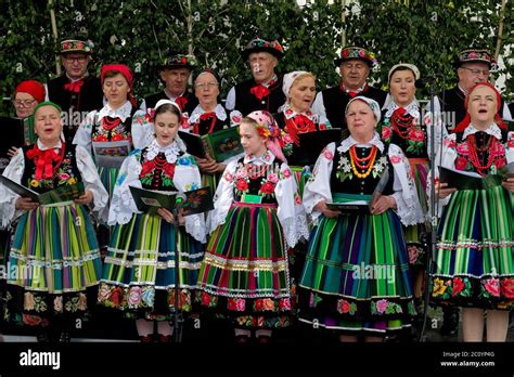 Polish People Characteristics Attributes And Mentalities Hkjdml