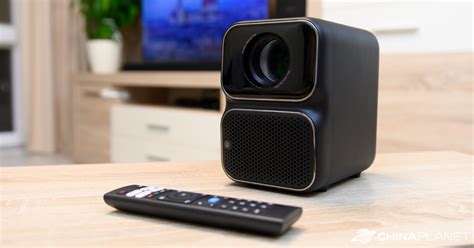 Recenzja Wanbo Tt Piękny Obraz O Jasności 650 Ansi Lumenów