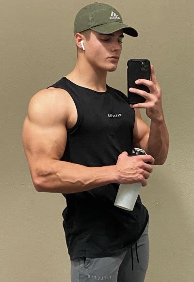 Beefy Tumbex