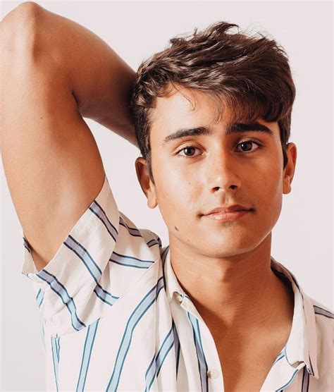 Séries Brasil On Twitter Michael Cimino Jake T Austin E O