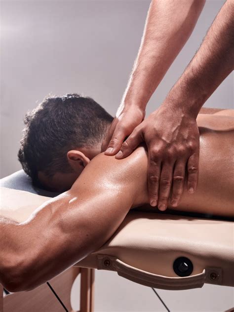Best Deep Tissue Massage Techniques In Physiotherapy