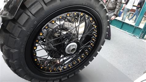 Tubeless Tires Spoked Motorcycle Rims At Paul Maxwell Blog