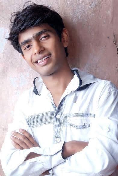 Prathmesh Parab Marathi Actor Biography Hd Photos Images