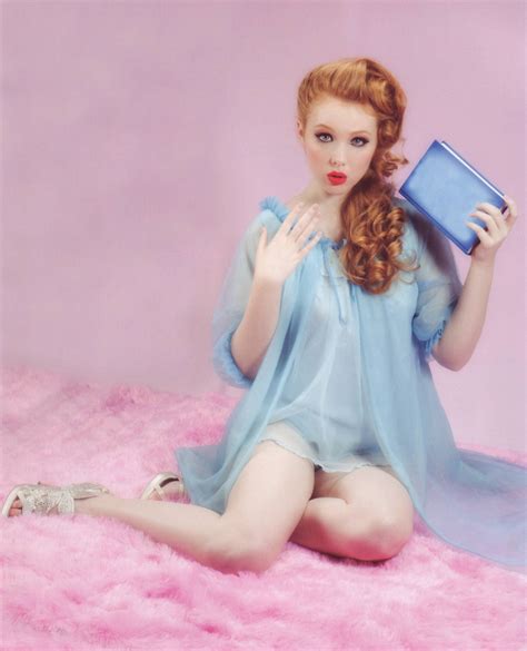 Molly C Quinn Pinup