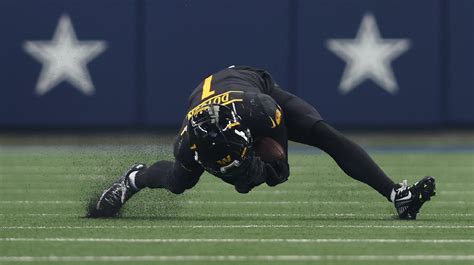 Jahan Dotson Will Be Sidelined 1 2 Weeks Chase Young Needs More Time Wtop News