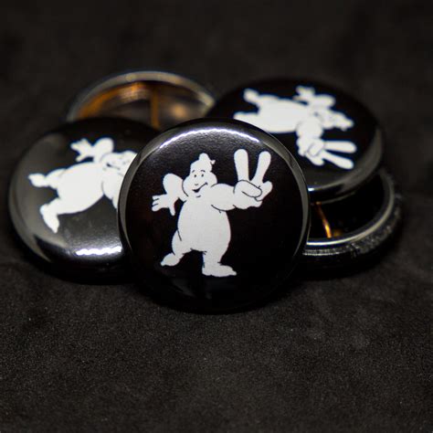 Ghostbusters 2 Mooglie Button 1 Inch Pin Collectible Badge Movie