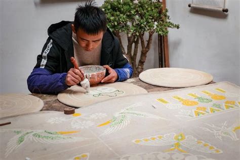 马树红毡背后一家豪华品牌的公益创新之路 知乎