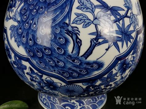 清代青花孔雀瓷瓶图片 光绪瓷器 大山谷图库