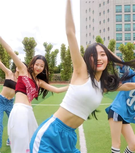 고딩 댄스팀 겨드랑이 마이너 갤러리