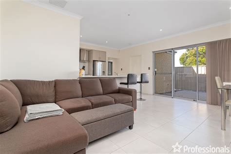 1 coolham way balga wa 6061 domain