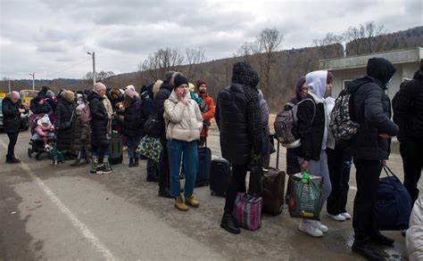Украйна започна масова евакуация на северната граница с Русия Информационна агенция ПИК