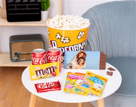 Cinema Kit With Customised Chocolate Bar Made In T