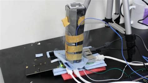 液体窒素でraspberry pi 5をオーバークロックして3 6ghzで動作させた人物が現れる
