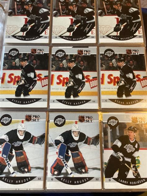 Hockey Cards Lot 70ish Pages Of Vintage Hockey Cards Ebay