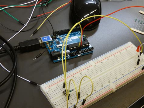 Controlling A LED Using Arduino Serial Monitor