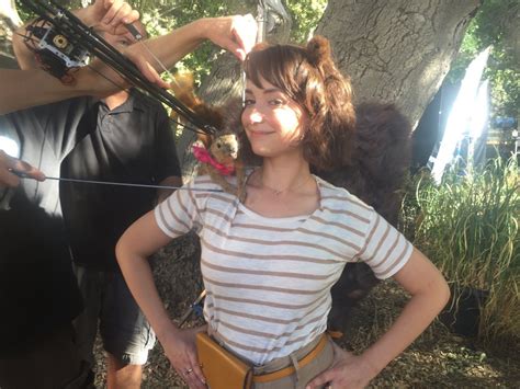 Milana Vayntrub Image