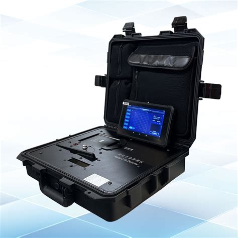 雷达生命探测仪 深圳市九航消防科技有限公司 消防装备 抢险救援 位移监测仪 余震监测仪 水陆安全监测仪 雷达生命探测仪 红外热成像仪 音视频生命探测仪