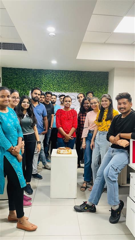 Vaishnavi Singh On Linkedin Birthday Officebirthdaycelebration