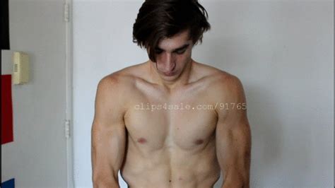 Muscle Men Logan Flexing Part8 Monday Wmv